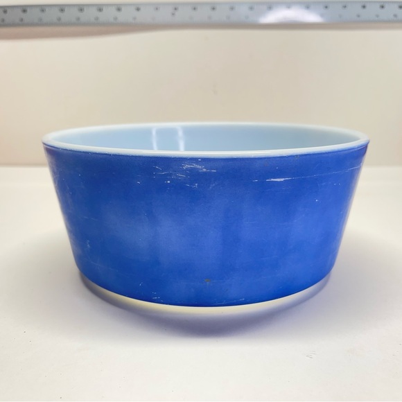 Pyrex | Kitchen | Vintage 967 Pyrex Brittany Blue Round Casserole 483b ...